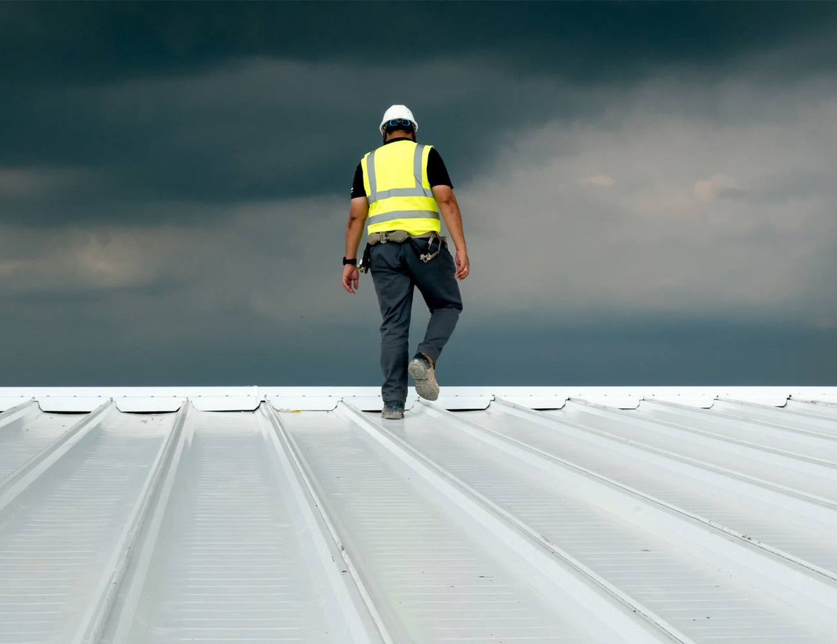 Staying Safe on Site During the Australian Winter – Himac Attachments